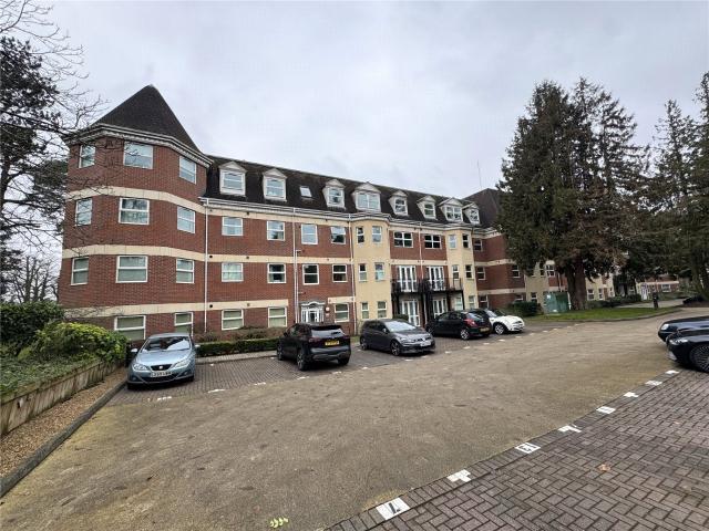 Apartment at Park Road, Surrey Heath