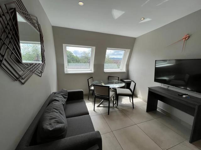 Apartment at Park Square East, Leeds