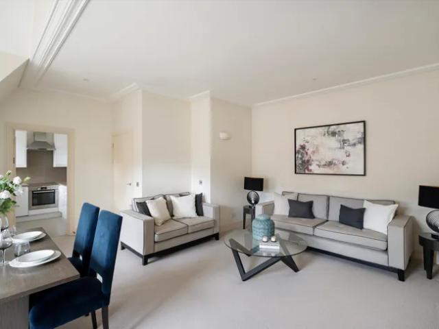 Apartment at Park Street, City of Westminster