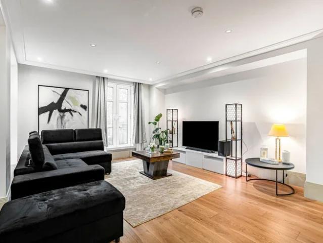 Apartment at Park Street, City of Westminster