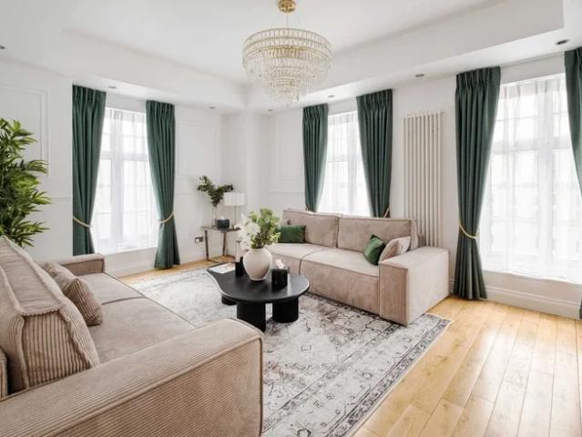 Apartment at Park Street, City of Westminster