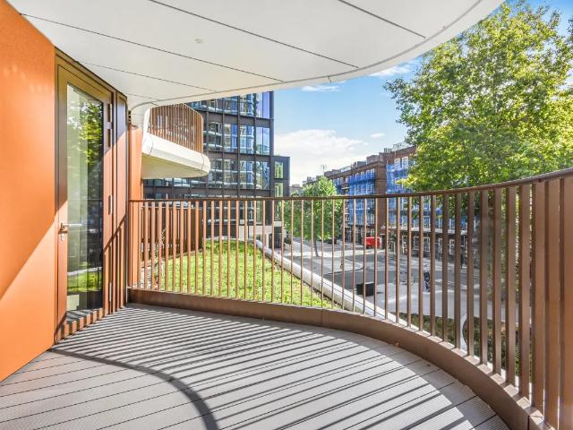 Apartment at Park Street, Greater London