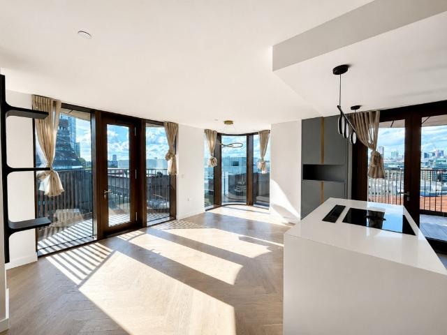 Apartment at Park Street, Greater London