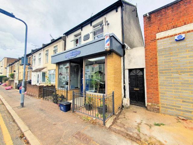 Apartment at Park Street, Southend on Sea
