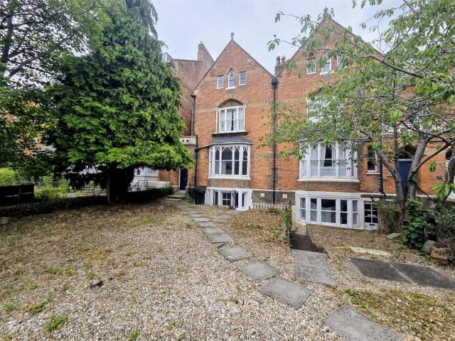 Apartment at Park Street, Taunton