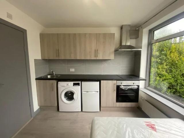 Apartment at Parkfield Avenue, Greater London