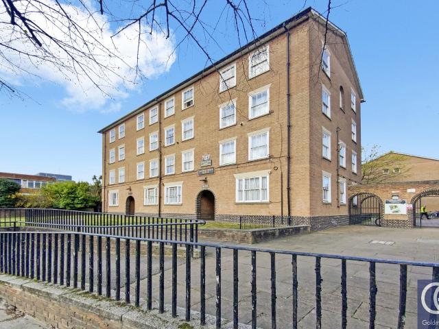 Apartment at Parkhurst Road, Greater London