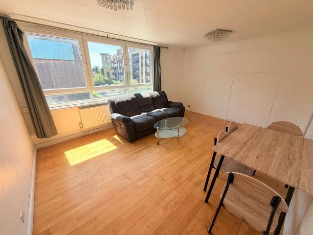 Apartment at Parkham Street, Greater London