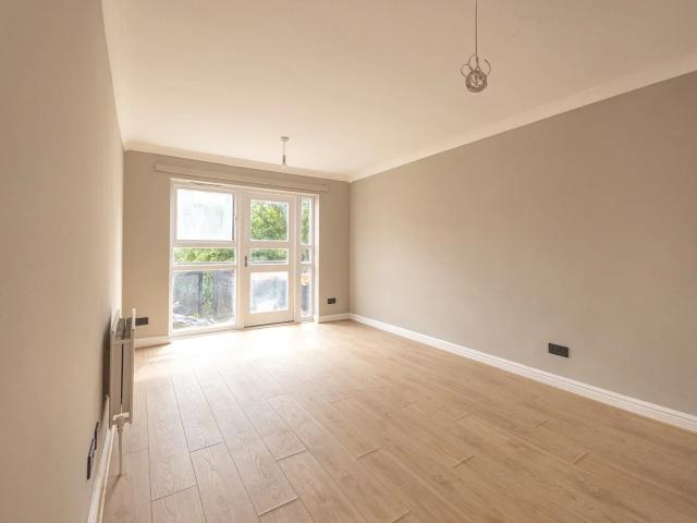Apartment at Parkside Crescent, Greater London