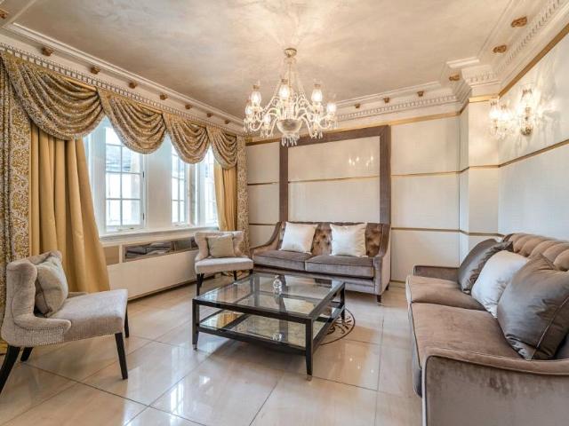 apartment at Parkside, Knightsbridge, London, SW1X 7JW
