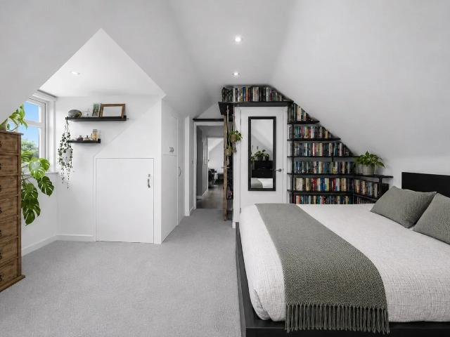 Apartment at Parkwood Flats, Greater London