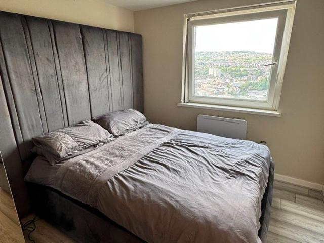 Apartment at Parkwood Rise, Bradford