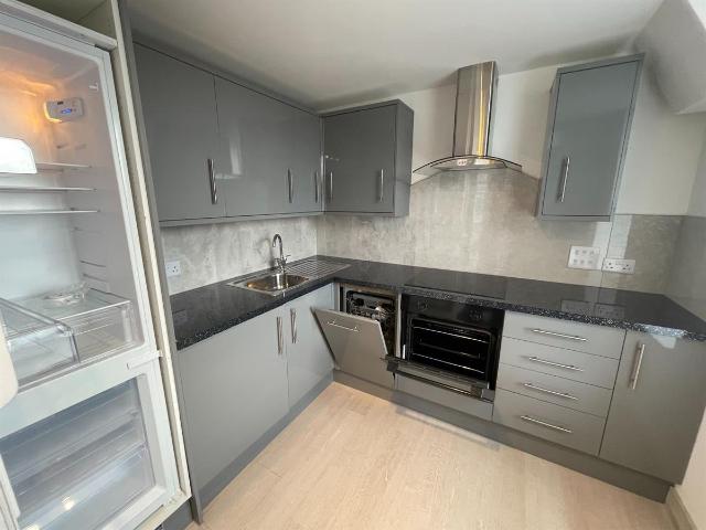 Apartment at Paris Avenue, Newcastle under Lyme