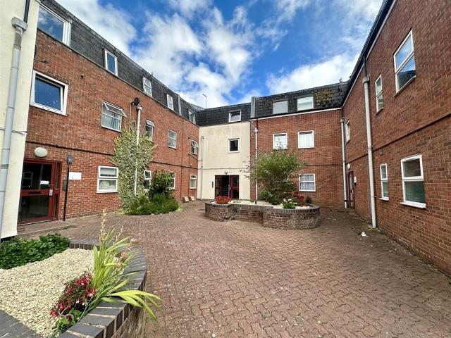 Apartment at Parliament Street, Gloucester