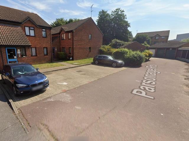 Apartment at Parsonage Road, Grays