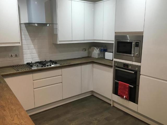 Room at Parsonage Street, Greater London
