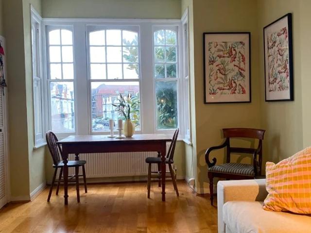 Apartment at Parsons Green Lane, Greater London