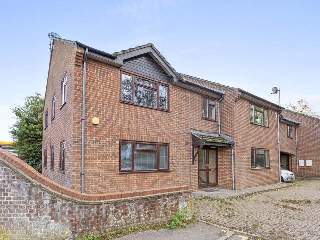 Apartment at Parsley Close, Aston Clinton