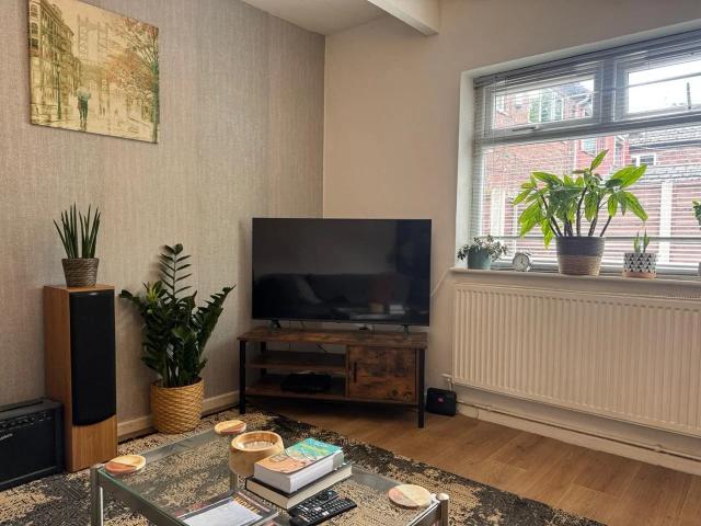 Apartment at Parrs Wood Road, Manchester