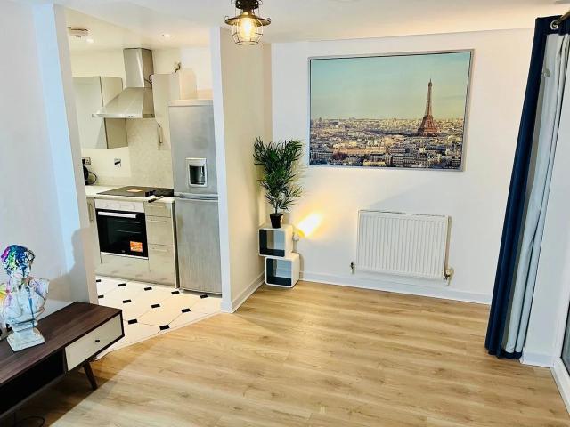 Apartment at Pascal Mews, Greater London