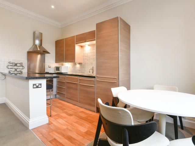 Apartment at Petersham Road, Greater London