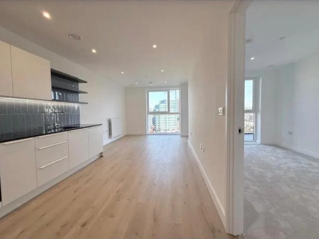 Apartment at Pettman Crescent, Greater London
