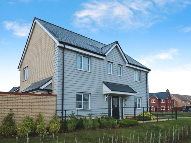 Apartment at Pettits Drive, West Suffolk
