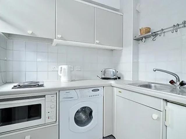 Apartment at Petyward, Greater London