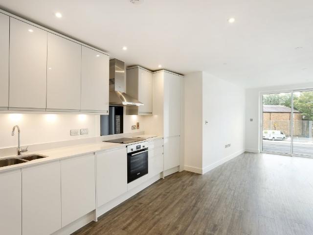Apartment at Peascod Street, Windsor