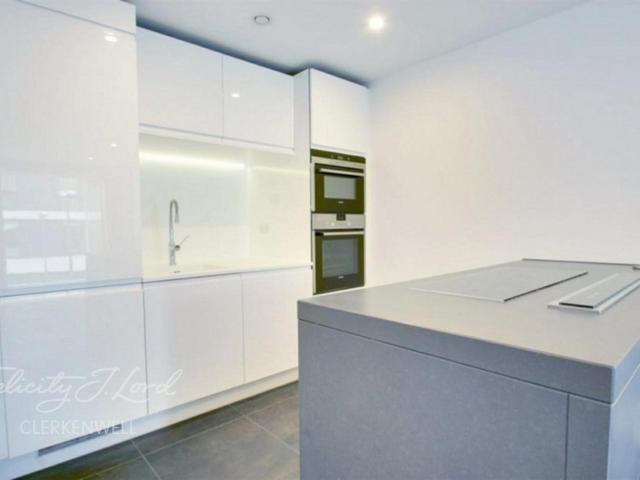 Apartment at Pear Tree Street, Greater London