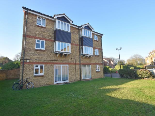 Apartment at Pearce Manor, Chelmsford