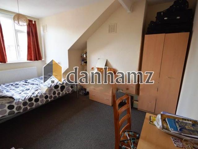 Apartment at Pearson Grove, Leeds