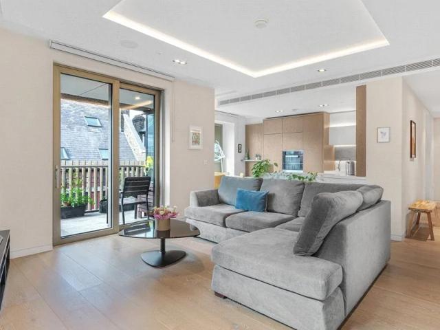 Apartment at Pearson Square, City of Westminster
