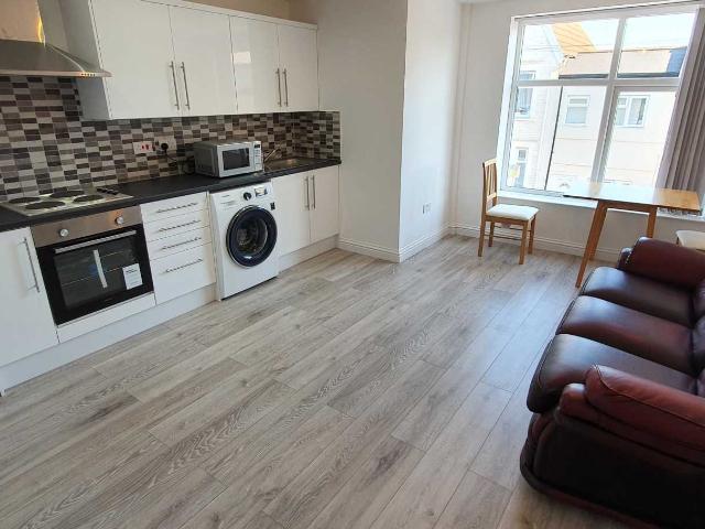 Apartment at Pearson Street, Cardiff