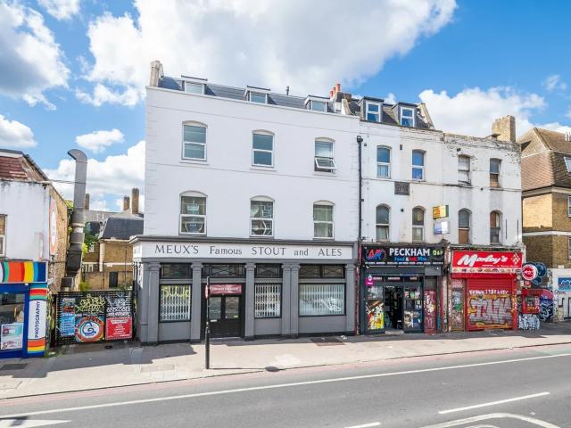 Apartment at Peckham High Street, Greater London