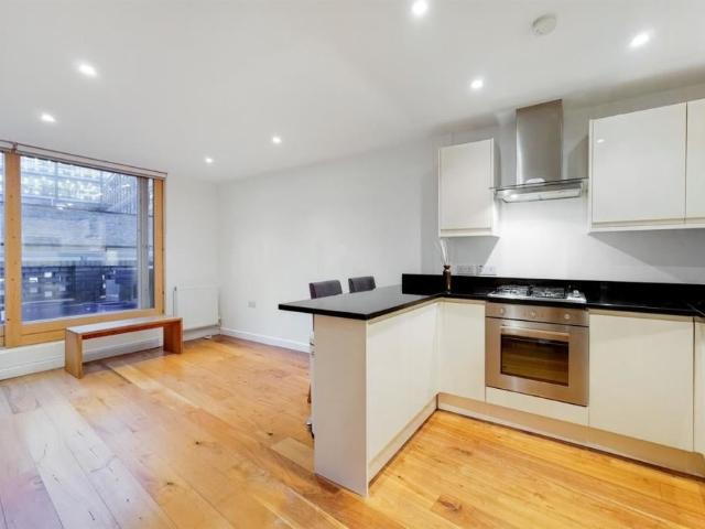 Apartment at Peerless Street, Greater London