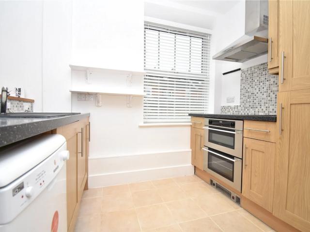 Apartment at Pelican Lane, Newbury