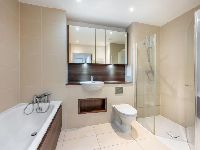 Apartment at Pell Street, Greater London
