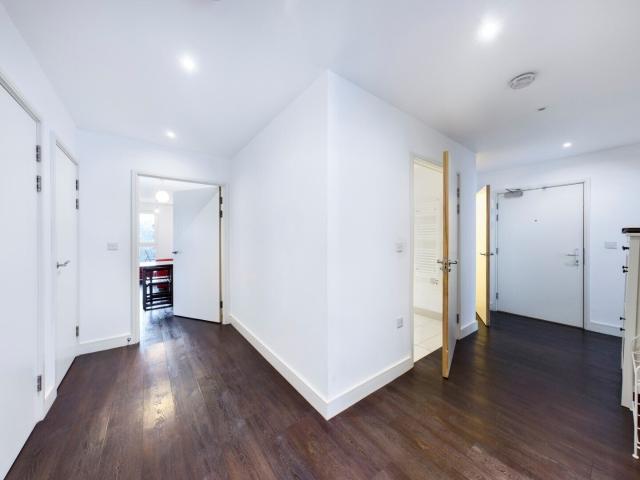 Apartment at Pell Street, Greater London