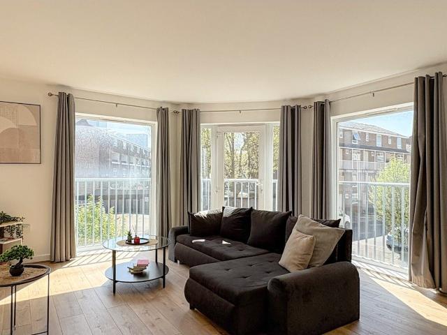 Apartment at Pelling Street, Greater London
