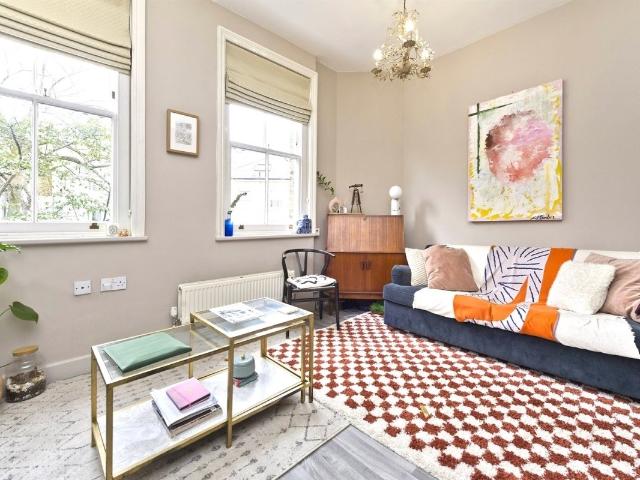 Apartment at Pembridge Villas, Greater London