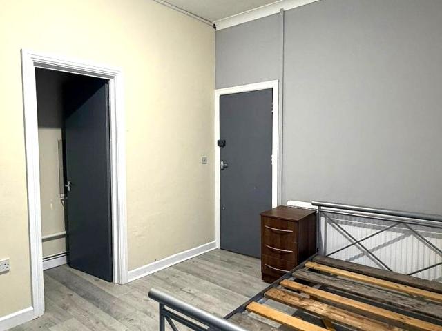 Apartment at Penarth Road, Cardiff