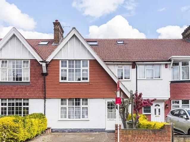 Apartment at Pendennis Road, Greater London