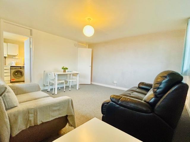 Apartment at Pennywell Gardens, City of Edinburgh