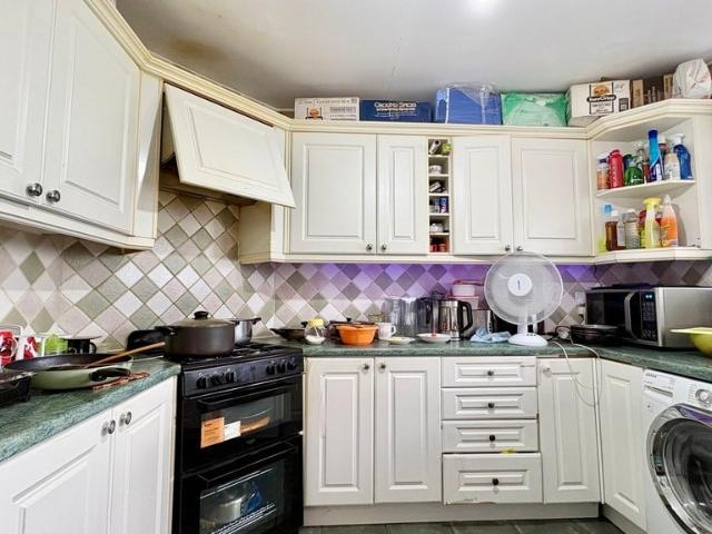 Apartment at Pennyfields, Greater London