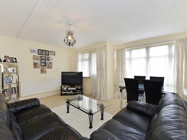 Apartment at Pennyfields, Greater London