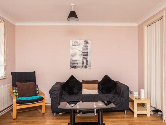 Apartment at Penrose Street, Greater London