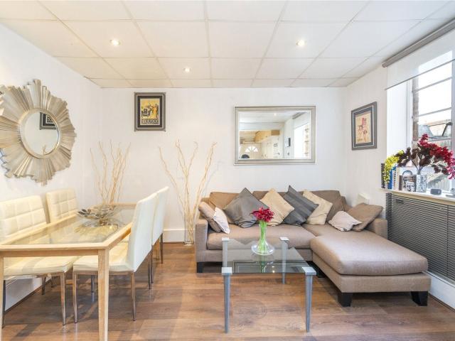 Apartment at Pentonville Road, Greater London
