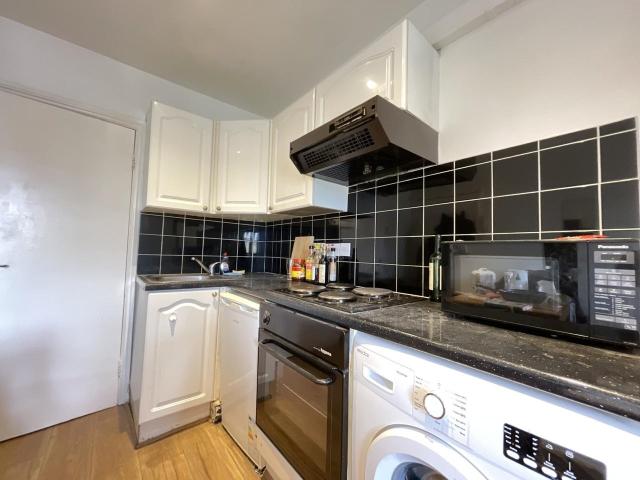 Apartment at Penywern Road, Greater London