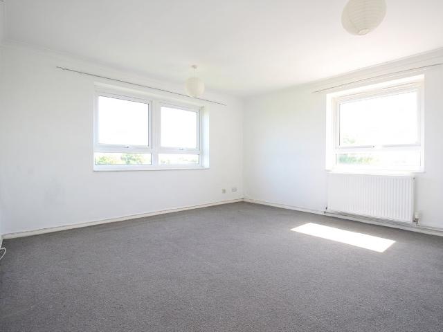 Apartment at Percy Gardens, Greater London